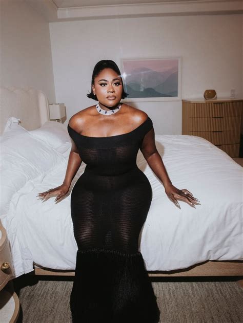 Danielle Brooks At Critics Choice Awards Photoshoot In Black Off