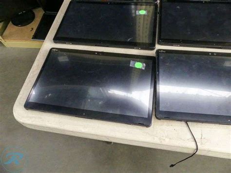 10 Fujitsu Stylistic Q739 Tablets Roller Auctions