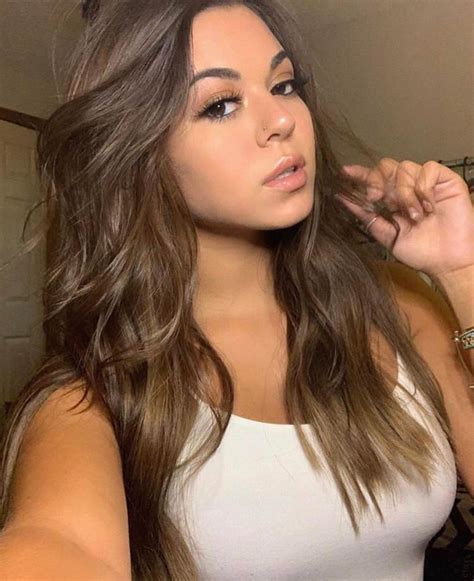 Steph Pappas Scrolller