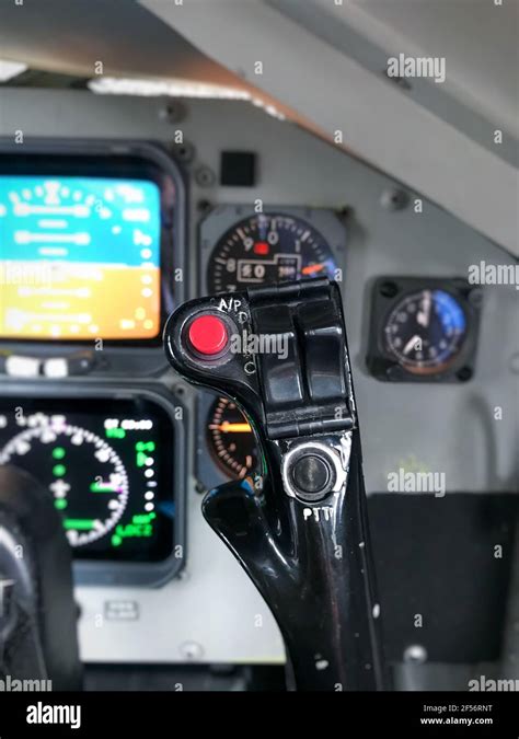 Right Copilot Hi Res Stock Photography And Images Alamy