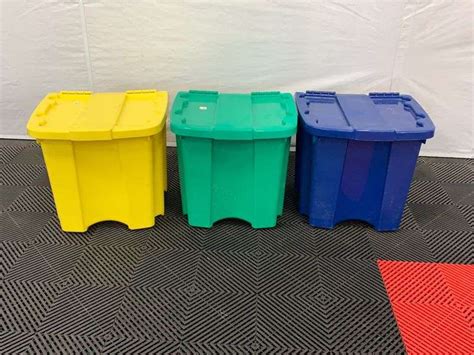 Suncast Stackable Plastic Bins With Lids Estate Details