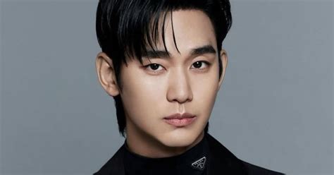 김수현 형사고발 칼 뽑았다 가세연·故김새론 유족 성적 수치심 유발