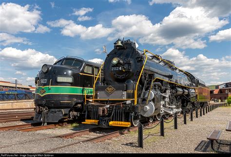 Railpicturesnet Photo Rdg 2124 Reading Company Steam 4 8 4 At