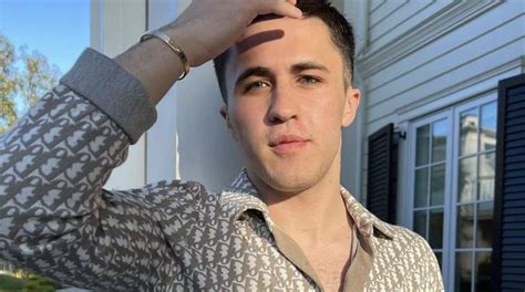 Chris Olsen Keeps Ripping His Pants On The ‘club Chris Tour And Its