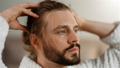 Tipos de entradas en el pelo Qué tipos existen y cómo tratarlas