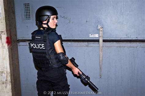 When Choosing A Body Armor For Women Consider These Things Modern Thrill
