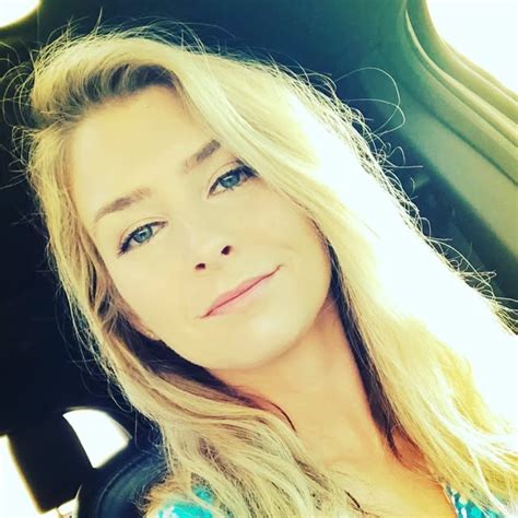 Whitney Smith (@whitneylynnlive) • Threads, Say more