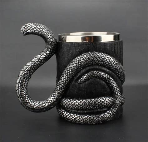 Кухоль королівська кобра пивний келих у вигляді кобри 3d чашка змія 500 мл фото відгуки