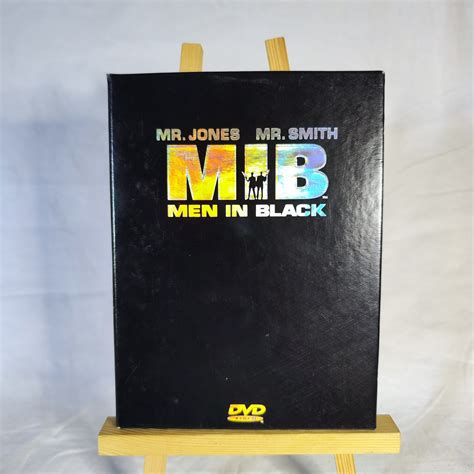 Men In Black Limited Edition Tommy Lee Jones Will Smith Linda