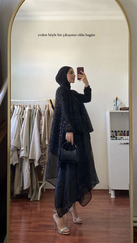 Tri Utami Atmawati, MD adlı kullanıcının Outfit Kondangan panosundaki ...