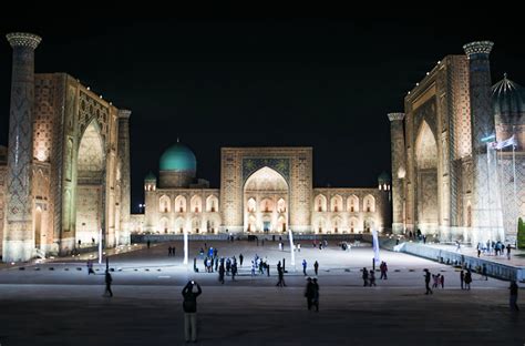 우즈베키스탄 여행 날씨 코스 경비 치안 랜드마크 정리