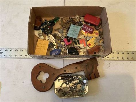 Assorted Keys Misc Legacy Auction Company