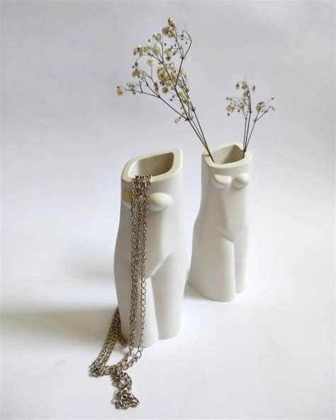 Ваза силует — ціна 150 грн у каталозі Вази Купити товари для дому та побуту за доступною ціною