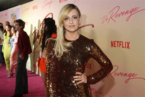 Sarah Michelle Gellar Poses For Rare Photo With Daughter Parade Entertainment Recipes