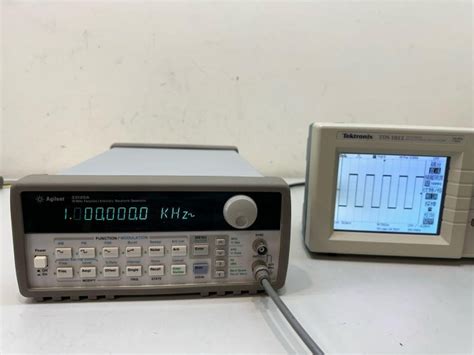 Agilent Hp 33120a Function Generator信號產生器 示波器 Yahoo奇摩拍賣
