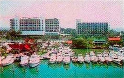 Hermosa Vista Del Hotel Macuto Sheraton Sobre La Marina De Caraballeda