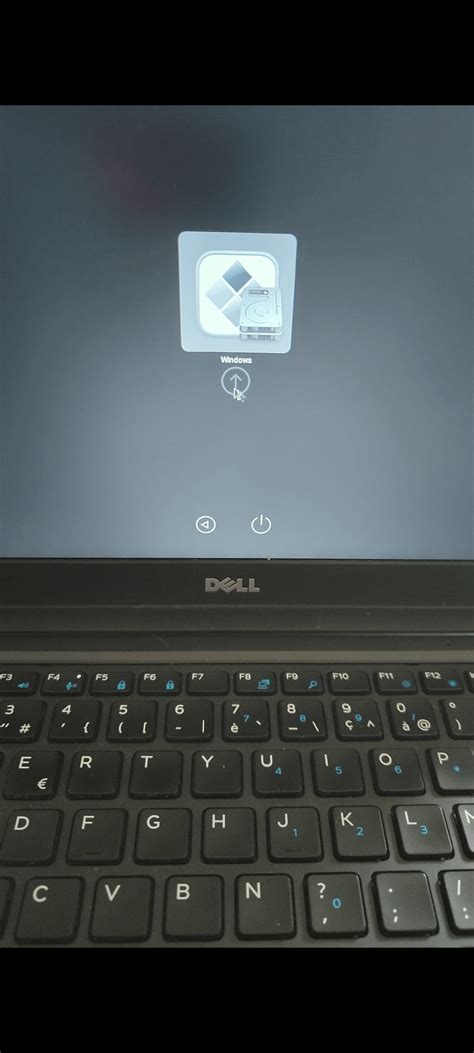 opencore automatically boots to windows r hackintosh