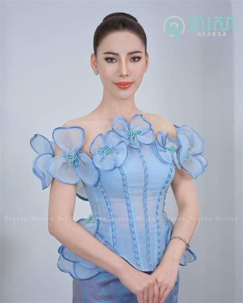 Modern Khmer Traditional Clothes 💟 Design នារសា Nearsa Fashion Design
