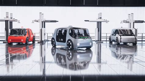 Jaguar Land Rover Designs Electric Mobility Platform For City Environments
