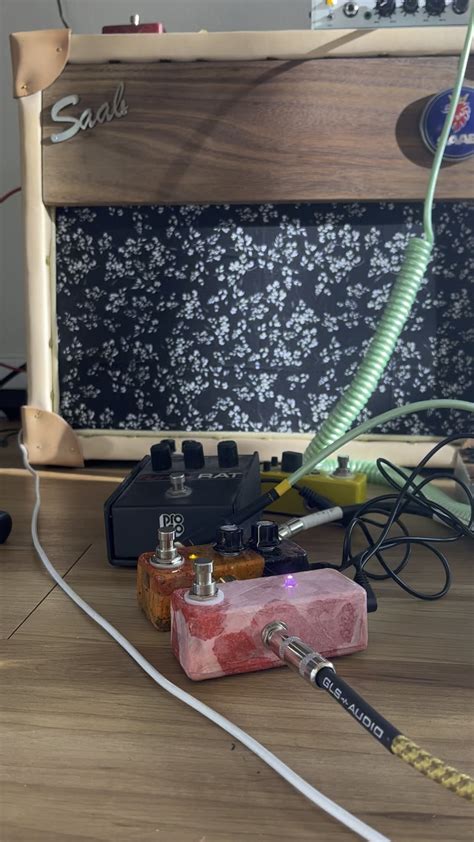 Kinda Amazed At What A Jfet Buffer Does To A Bazz Fuss Rdiypedals
