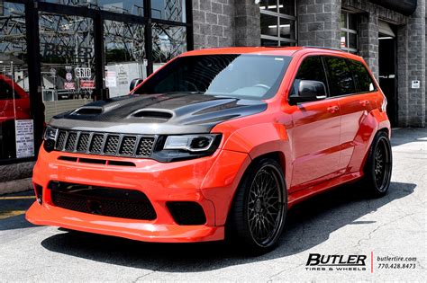 Jeep Trackhawk With 24in Avant Garde F541 Wheels Exclusively From