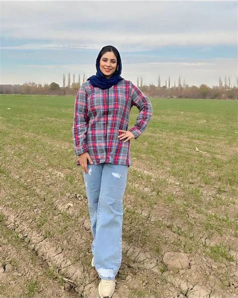 ماریا من ز کابل آمدم سوی بدخشان میروم از مسیر دره سالنگ و خنجان میروم