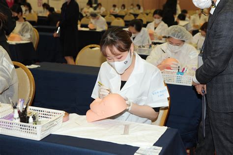 2022 월드k 뷰티콘테스트and비전워크 대회현장 사진 2교시 선수 뷰티산업소상공인협회