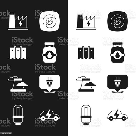프로판 가스 탱크 수력 댐 원자력 발전소 잎 전기 플러그 자동차 및 Led 전구 아이콘이있는 위치 설정 벡터 0명에 대한 스톡