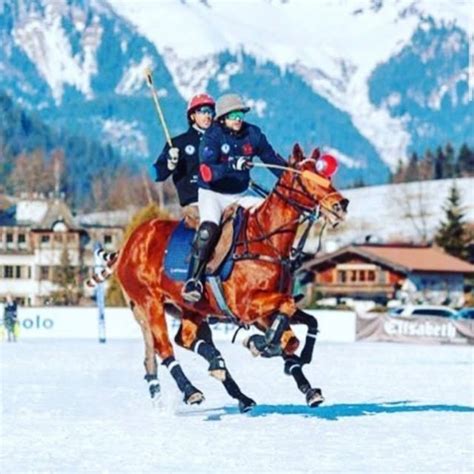 Mjauregui Jaureguimj • Threads Say More