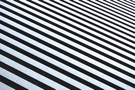 essential tips for using diagonal lines in photography