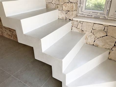 Silba Stepenice Rustic Blanco Roto Satinato • Efekt Mikrocement