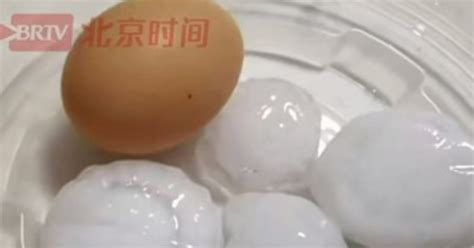 하늘에서 계란이 쏟아진 듯 초대형 우박의 베이징 습격