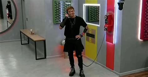 Volvió a sonar el teléfono rojo en Gran Hermano atendió Bautista y tuvo que definir su futuro