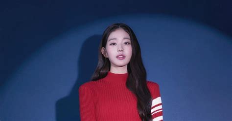 아이브 장원영 비주얼 비율 모든 것이 완벽 [인스타]