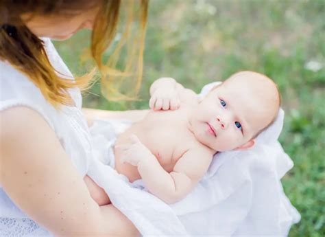 როგორ გავიგოთ აქვს თუ არა ბავშვს D ვიტამინის დეფიციტი