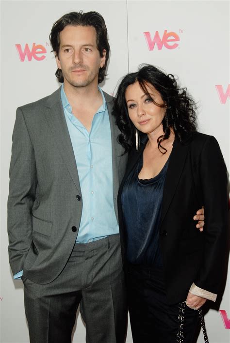 Shannen Dohertys Friend Accused Her Husband Kurt Iswarienko Of Lacking