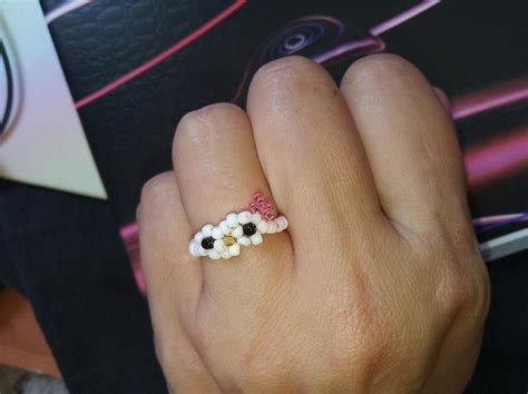 Кільце з бісеру Hello Kitty — ціна 35 грн у каталозі Кільця і персні Купити аксесуари за