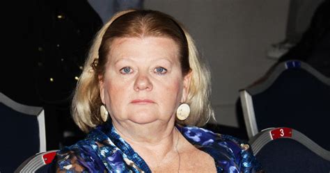 летняя Ирина Муравьева впервые за долгое время вышла в свет