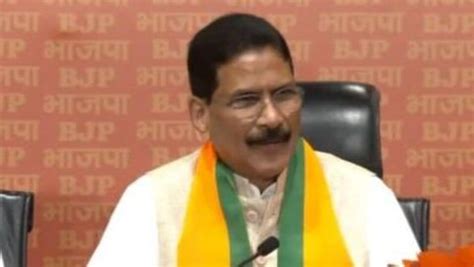 Marri Shashidhar Reddy బీజేపీలో చేరిన మర్రి శశిధర్ రెడ్డి Marri