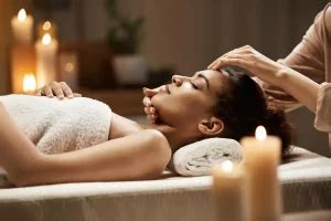 Echter Orgasmus mit tantrischen Berührungen und erotischer Massage tantra massage in koln
