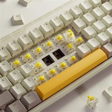 Xiaomi With The MIIIW Brand Presents A Mechanical Keyboard With A Beautiful Retro Design And RGB