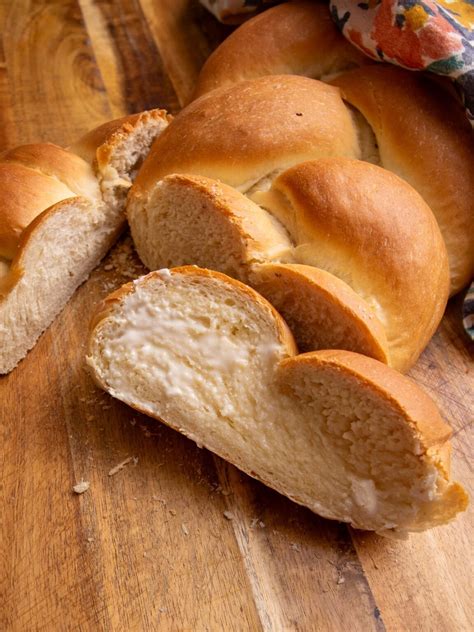 Guyanese Plait Bread Metemgee