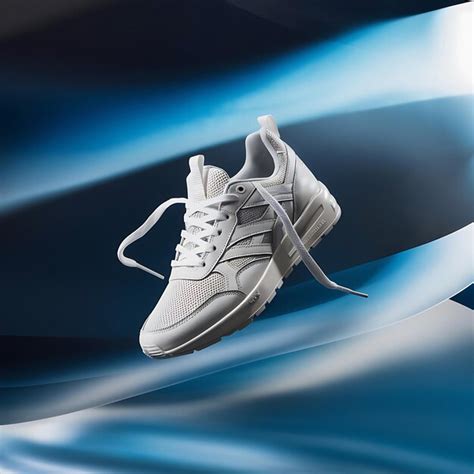 Page 20 White Tennis Shoes Images Free Download On Freepik