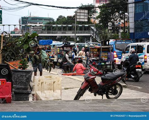 Street Food Vendors Near Stasiun Kota Train Station Jakarta Editorial