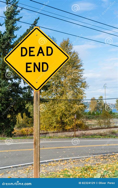 Dead End Street Stock Image Image Of Blue Barrier Outlet 82324129