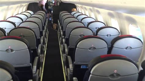 Quick Embraer 175 American Airlines Walk Through Youtube