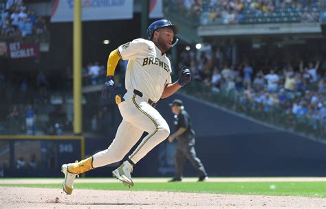 Jackson Chourios Inside The Park Home Run Powers Brewers Win