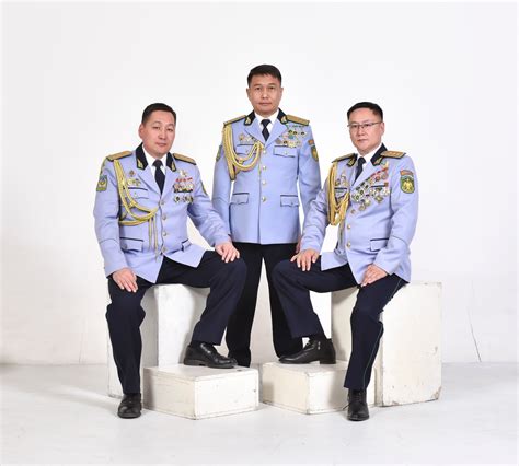 СЭТГЭЛИЙН ЗУЛ “Эрдмийн далай” сонин “Сэтгэлийн зул” шинэ буланг нээж байна Бид түүхэн он