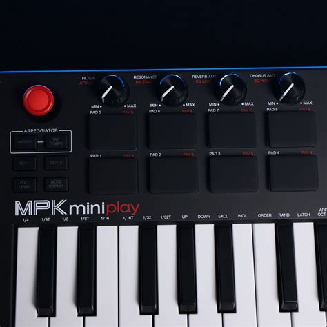Akai Professional Mpk Mini Play Mk3 Portable Midi Controller With