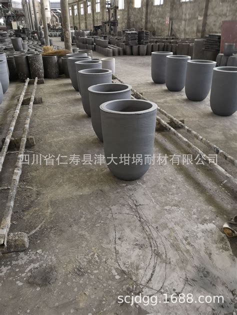 厂家直销 粘土石墨坩埚 碳化硅坩埚，中频感应炉用 熔铝熔铜等 阿里巴巴